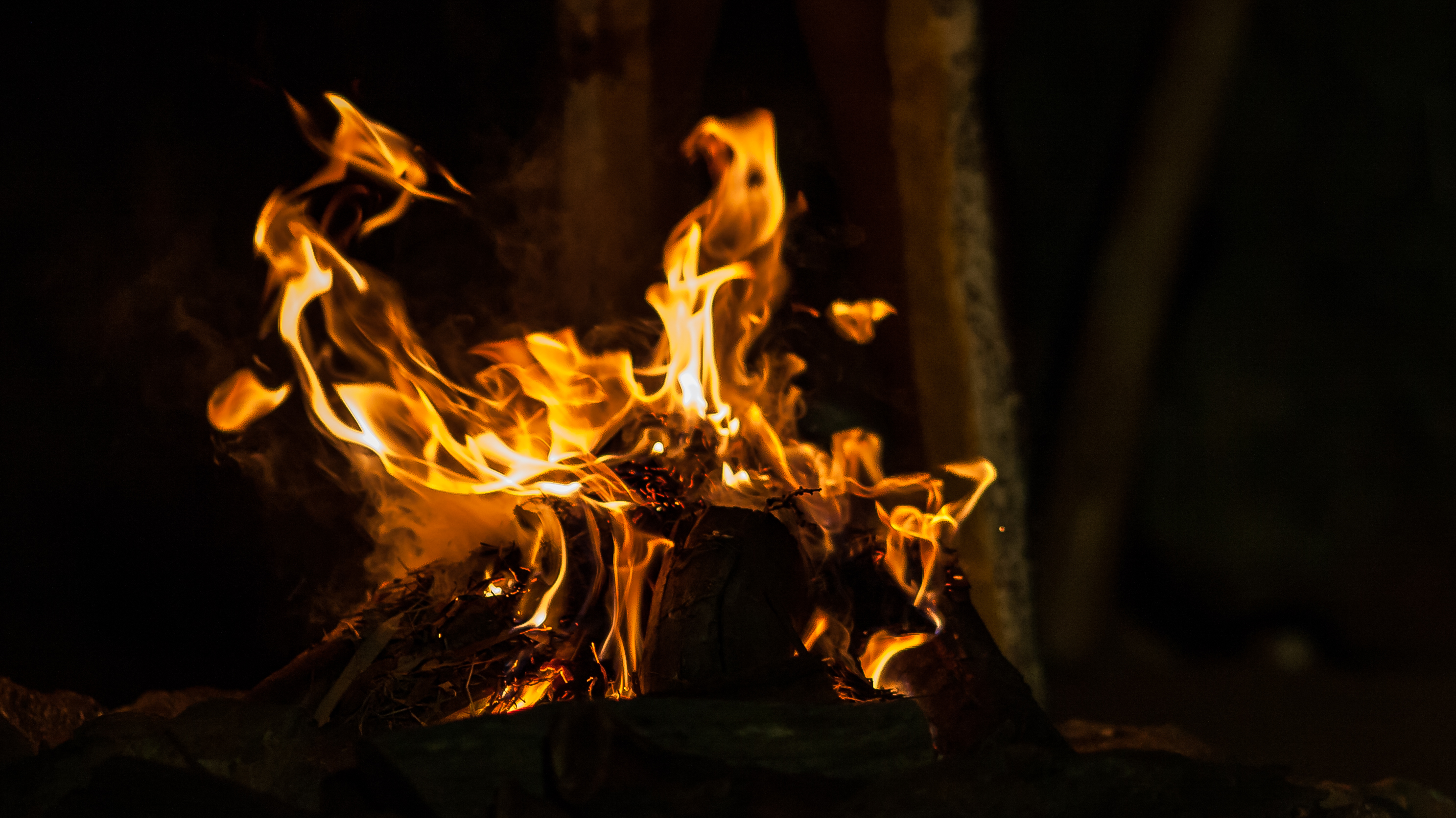 Permits to burn opened early for parts of the NT - Hot100FM