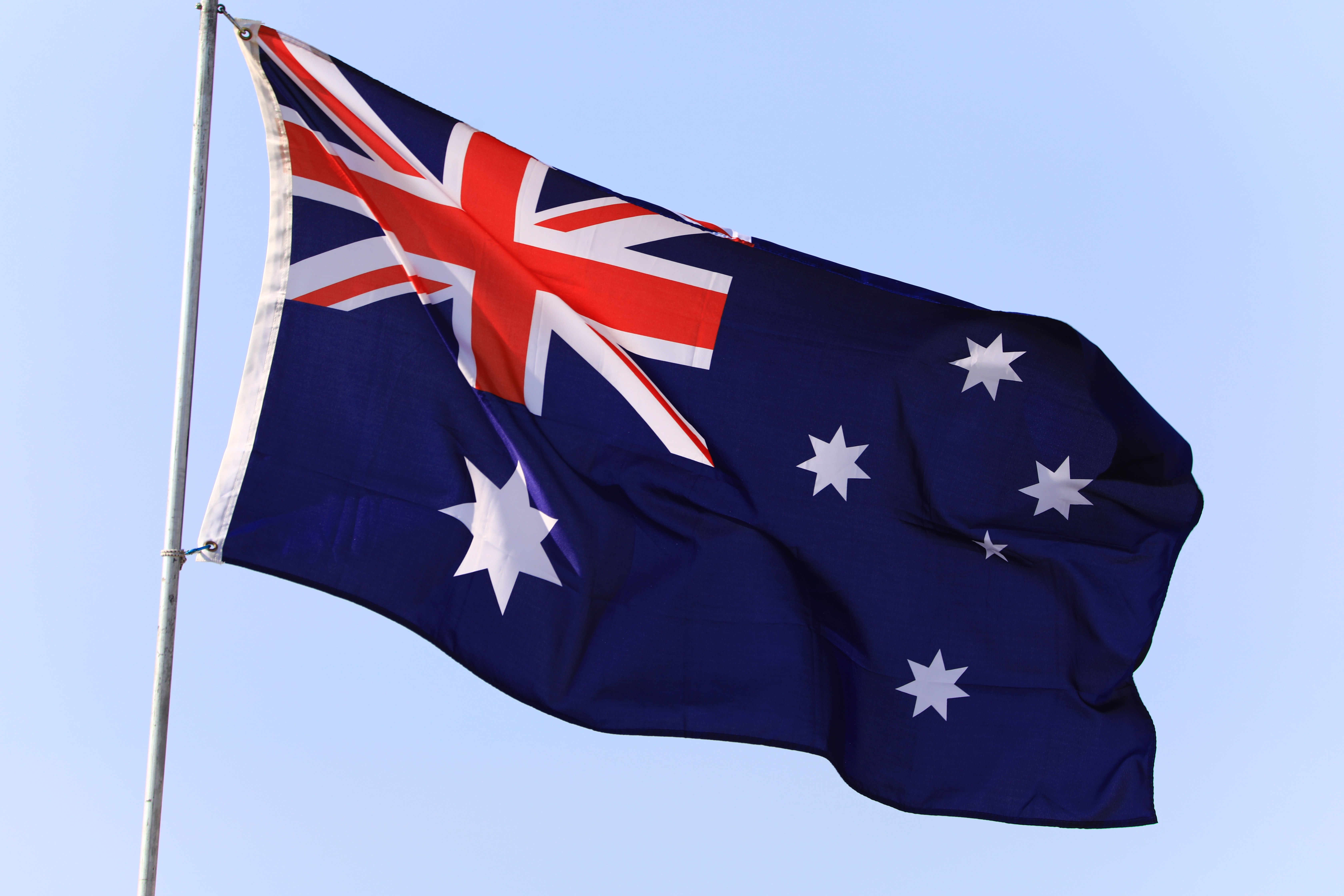 NT School students mandated to sing National Anthem under new policy ...